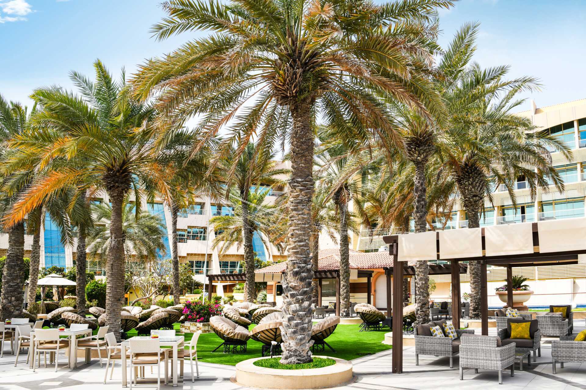 Arvostelut ja asiakkaiden suosikit Al Raha Beach Resort & Spa, Abu ...